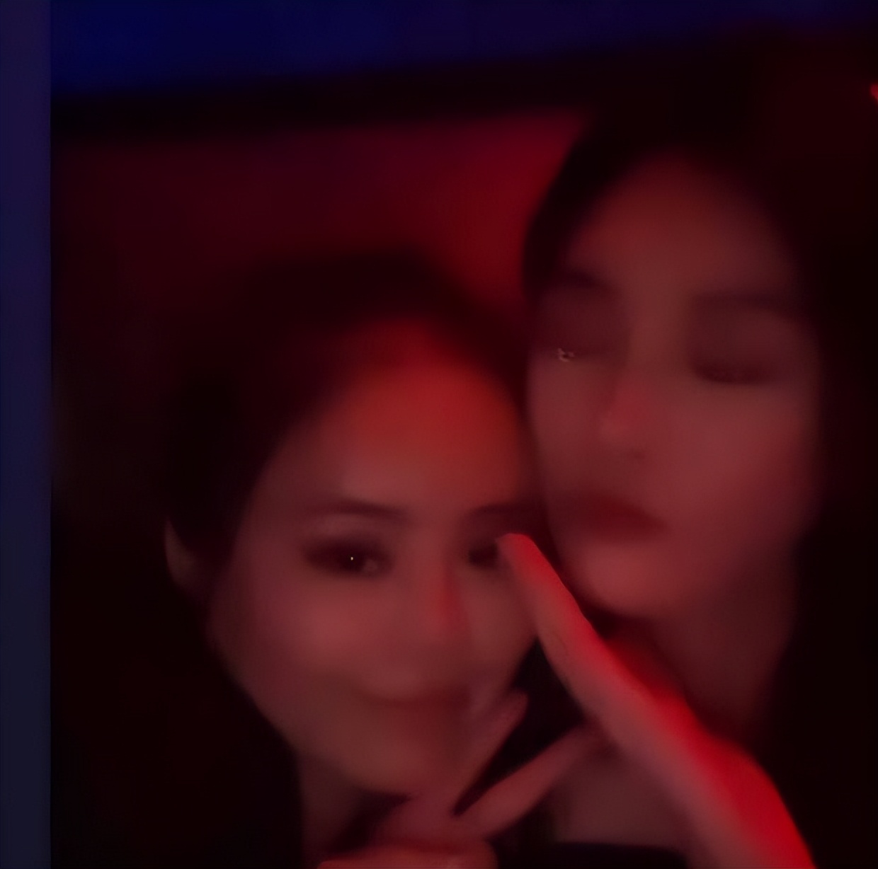 Xi Mengyao, He Youjun, He Strontium Heng celebrated her birthday, and the famous lady Lin Xiner ...