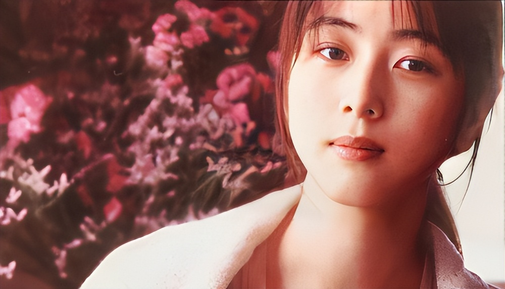 Izumi Sakai: She is a "clear stream" in rock music, her beauty is like ...