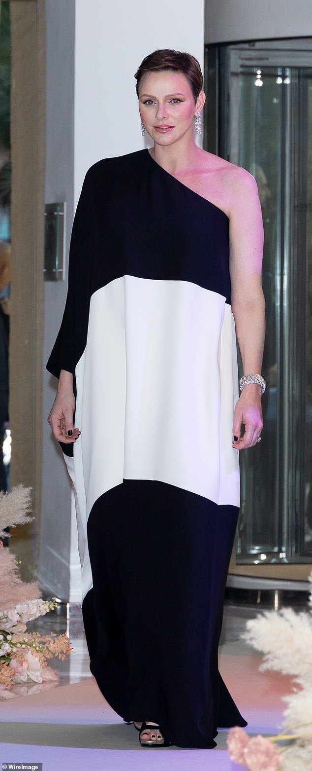 The 45-year-old Princess Charlene attended the F1 dinner, black and ...