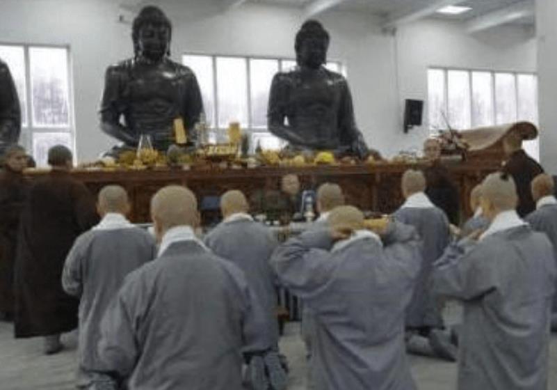 The pure "nun temple" in Northeast China: monks sleep for four hours a ...