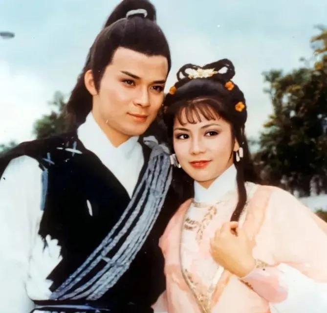 Comparison of 7 classic versions of Huang Rong, who is the best actor ...