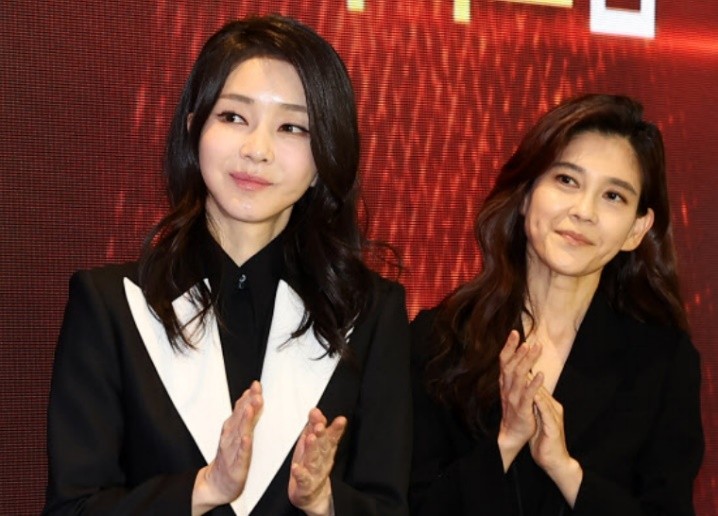 Samsung Princess: In the same frame as the first lady of South Korea ...