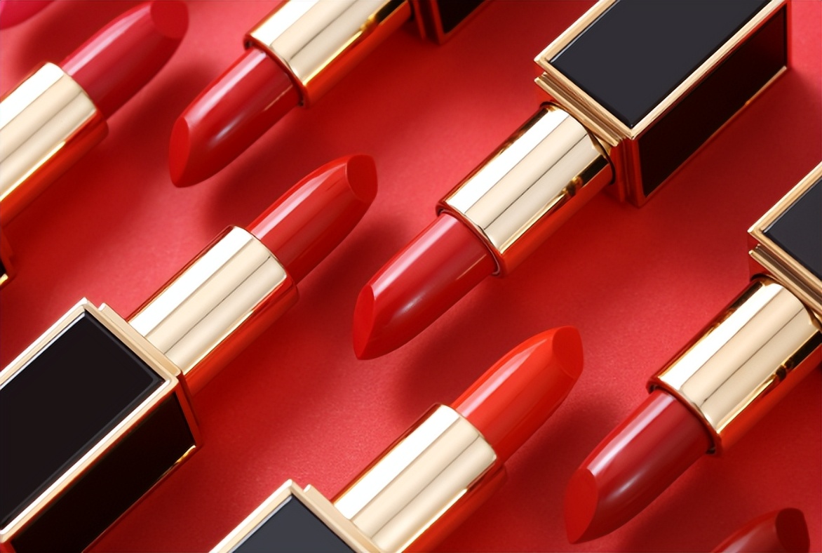 Lip Gloss Time: The Glorious History of Lipstick - iNEWS