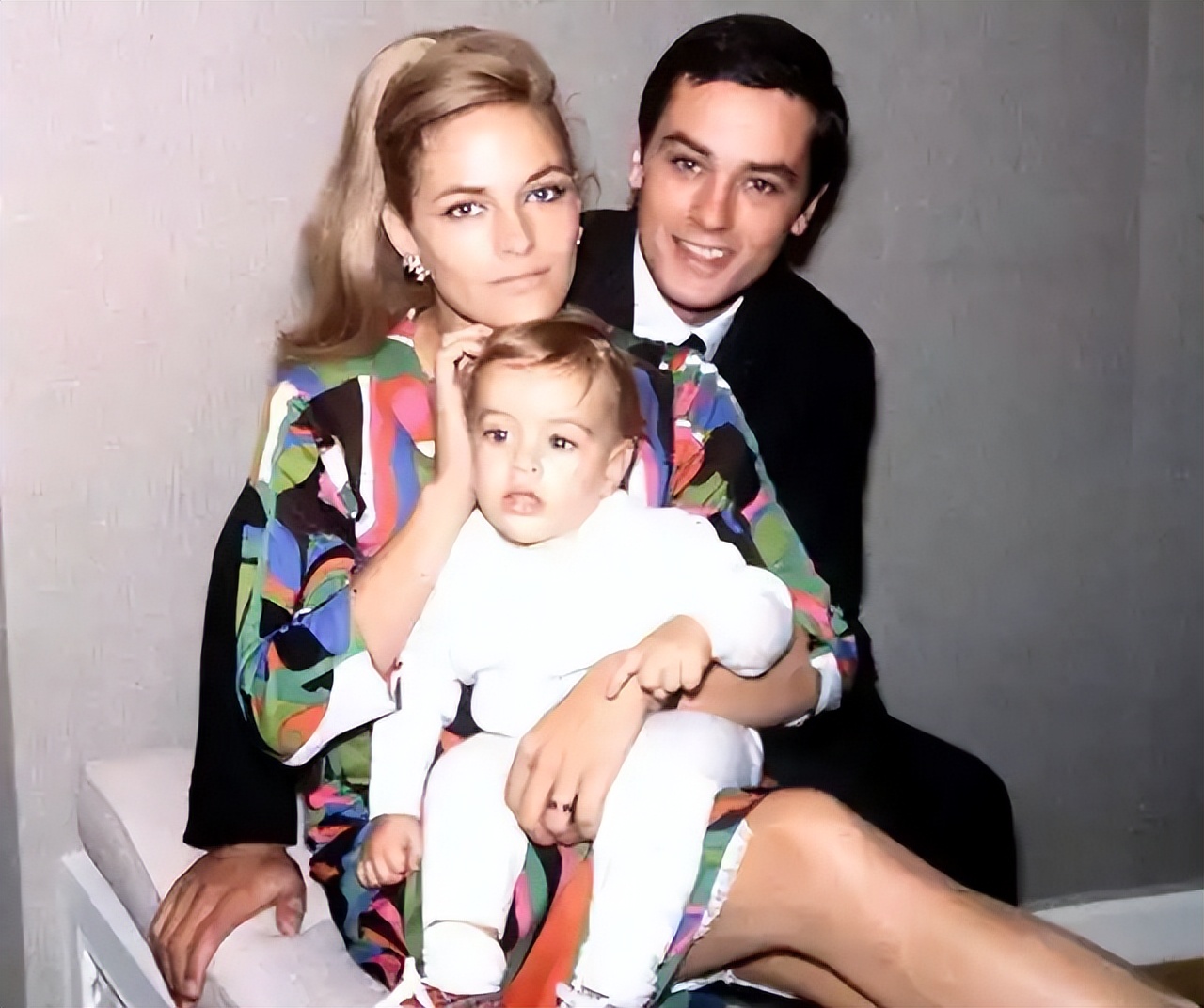 Is the original partner true love?Alain Delon: Forgive his wife for ...