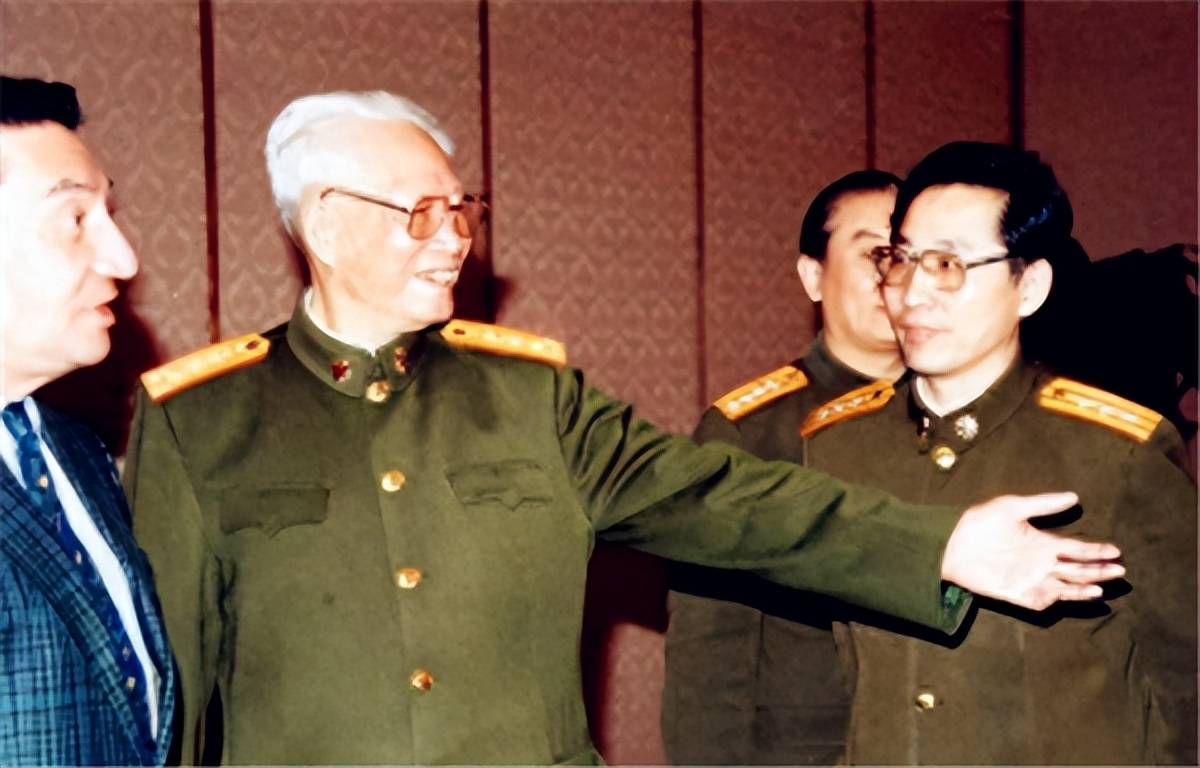 1992: General Zhang Zhen retired, Deng Xiaoping asked: Is it feasible ...