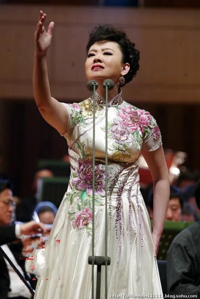 The top five female singers sang national operas, but they were rare ...