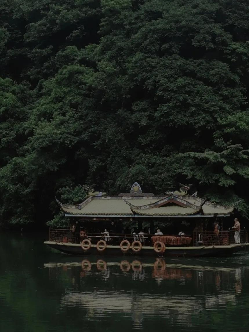 Qingcheng asked——a journey to release the body and mind in the quiet ...