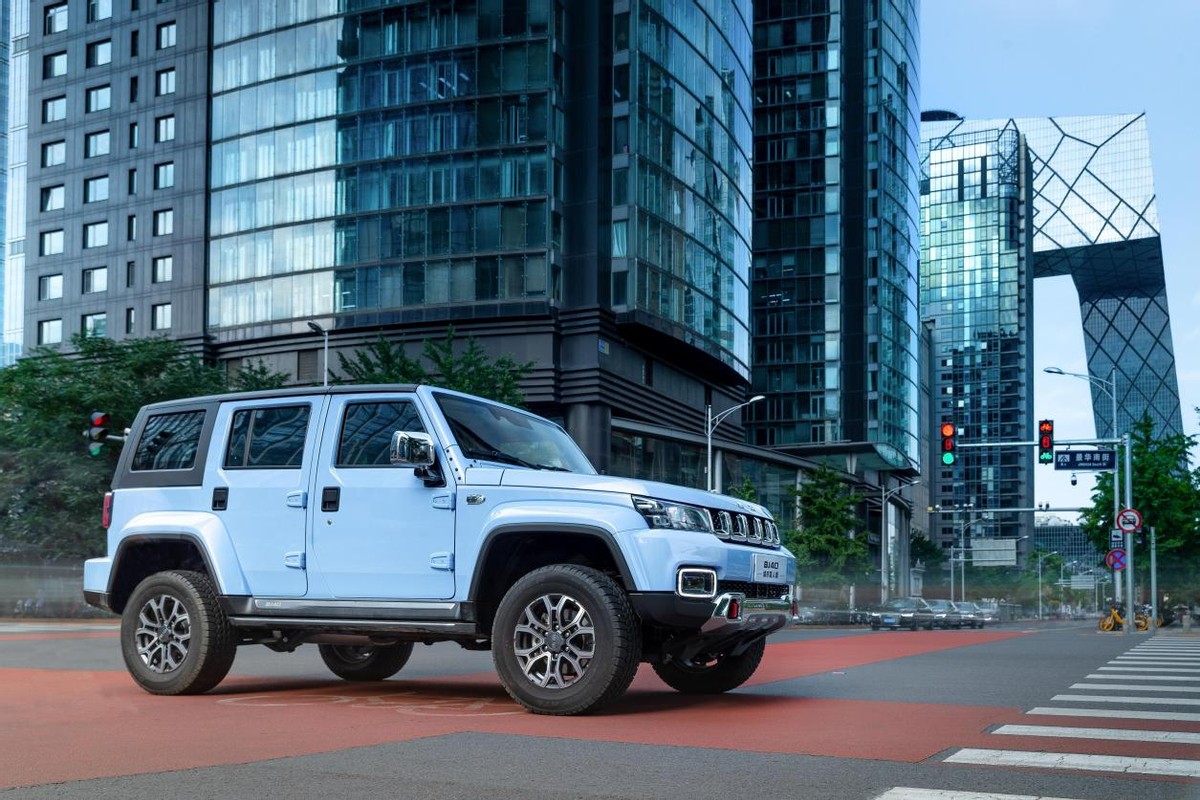 Away from the boring car life, off-road and urban, 2023 BJ40: I am familiar with this operation ...