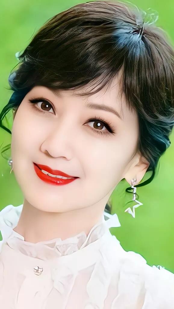 Zhao Yazhi, the goddess of immortality, the most beautiful Feng ...