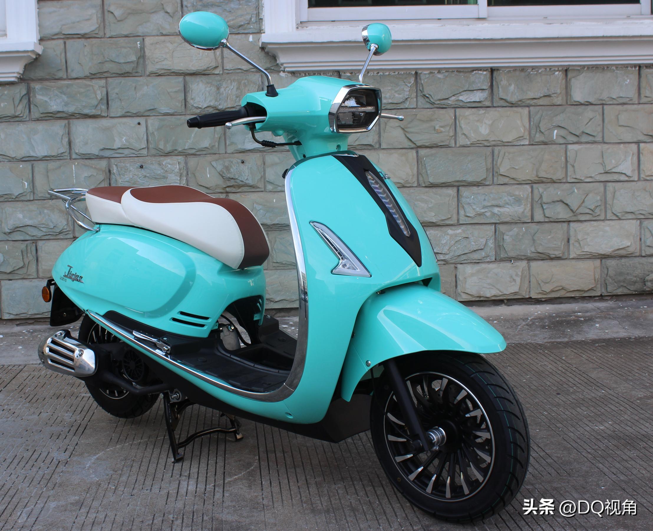 Less than 8,000 domestic retro scooters, 125-displacement air-cooled ...