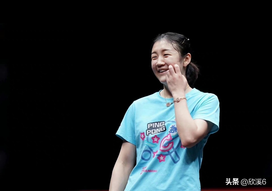 World Cup finals 10:00 swing, Wang Manyu Chen Menglin Gaoyuan led the ...