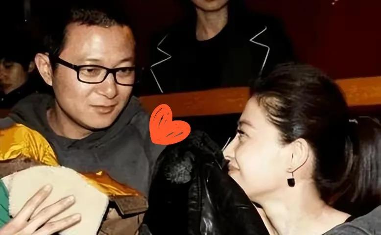 Mei Ting suddenly shyly said to Qin Hao one day in 2012: "Oh... - iMedia