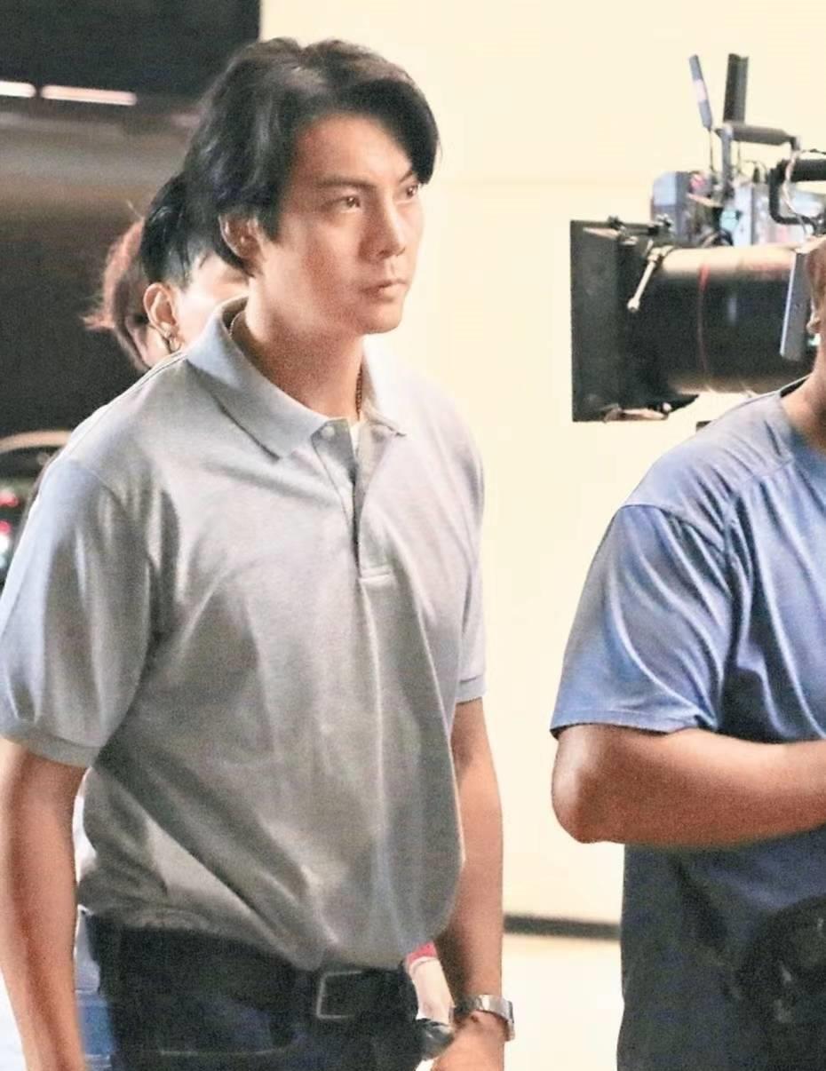 Returning to Hong Kong: The Emperor's actor is popular in the Mainland ...