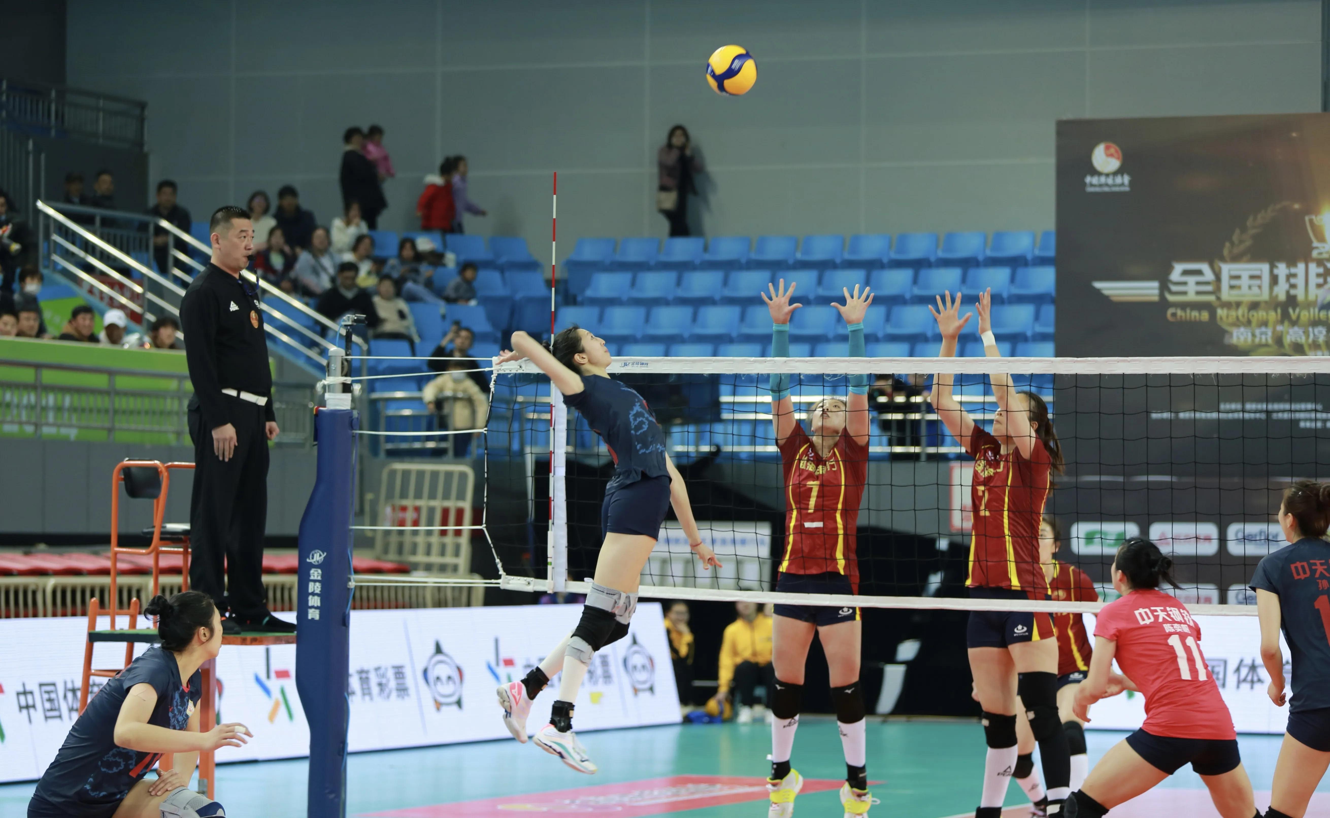 If he doesn't practice at least three rounds of one-pass self-protection ability, Zhou Yetong ...