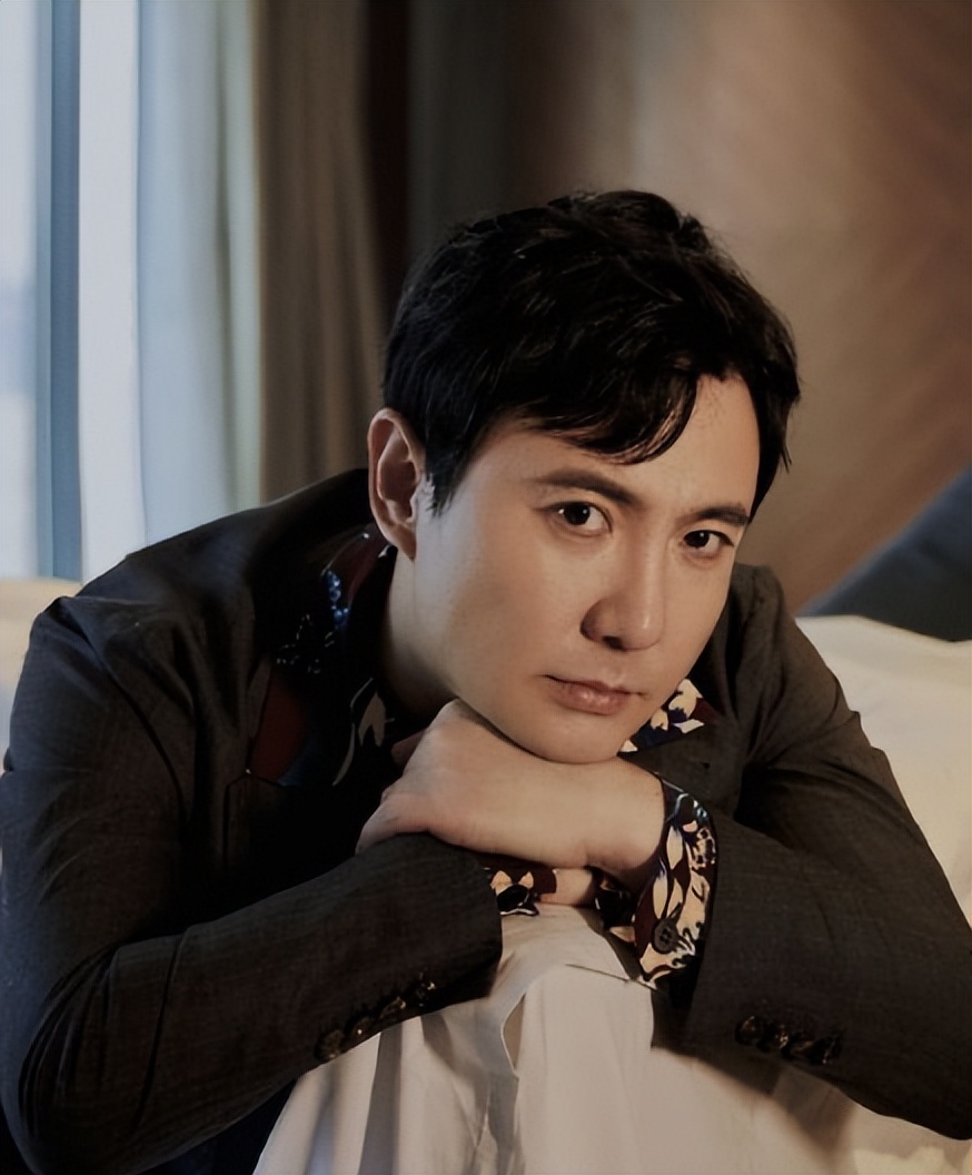 Shen Teng suffered from cancer and went to Japan to seek medical ...