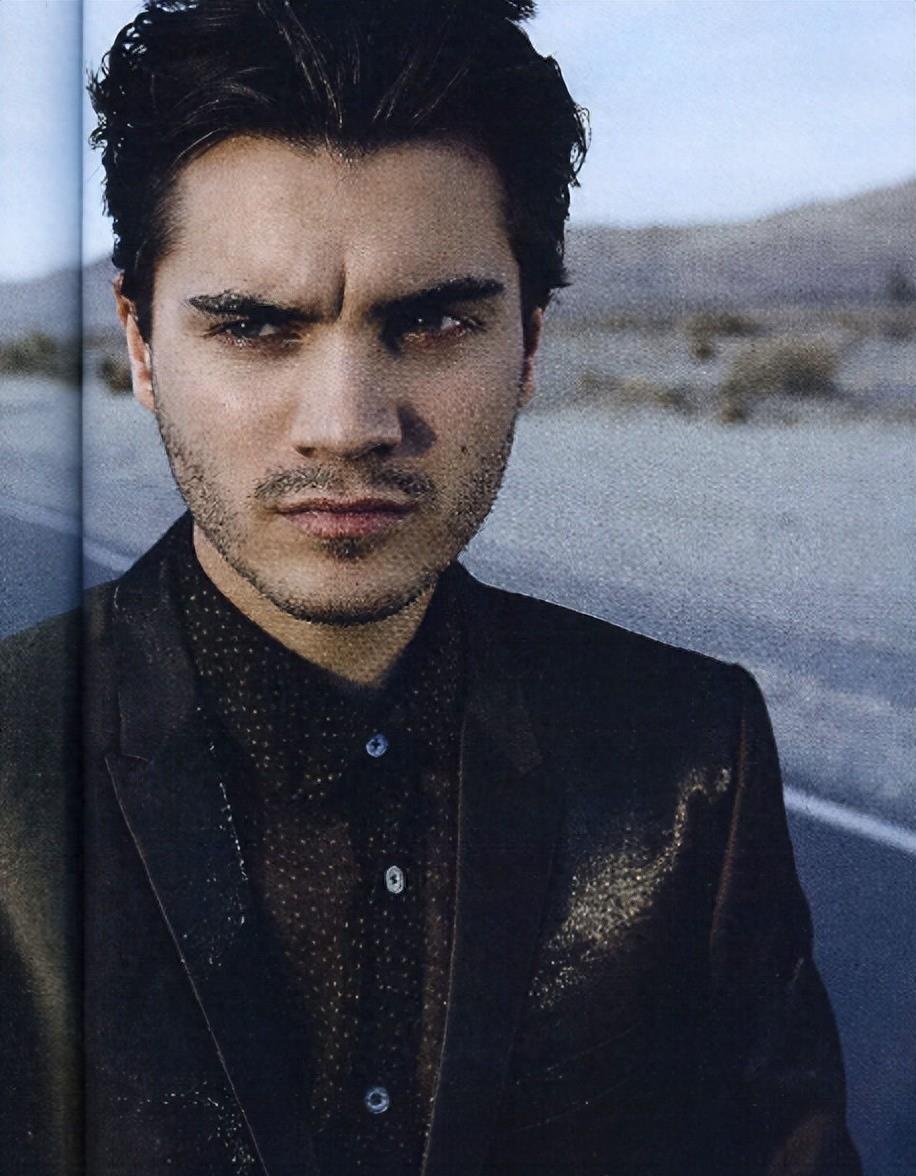 'Lone Survivor': Can Emile Hirsch's superb performance become his ...