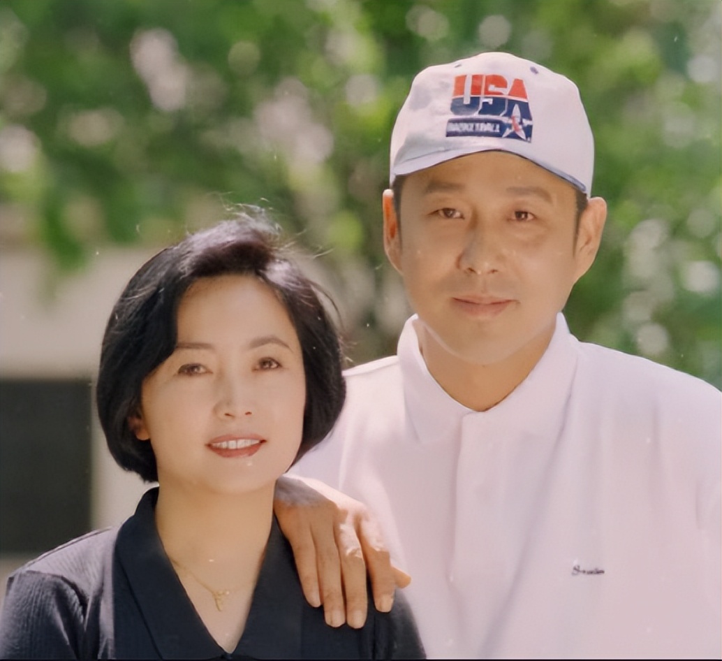 Chen Daoming: He has been married to host Du Xian for 40 years, and he ...