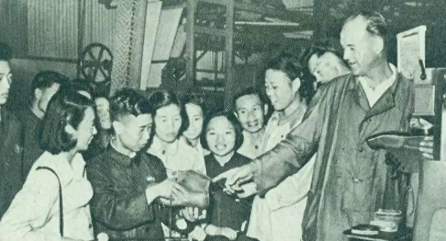In 1960, Soong Ching Ling personally gave crabs to Mao Zedong. As soon ...