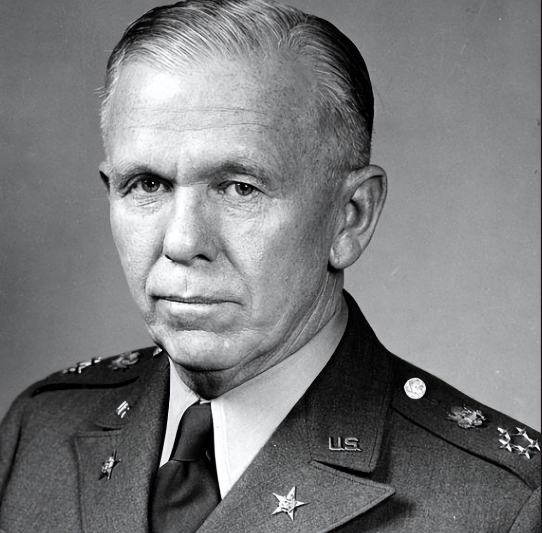 Chiang Kai-shek once said in his later years: The reason why I lost my ...