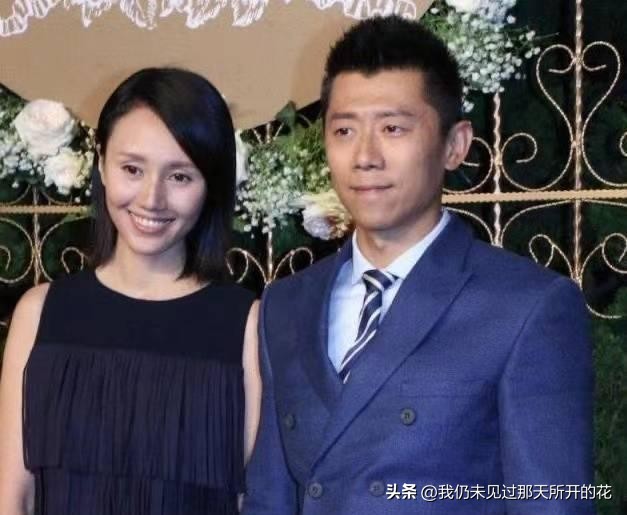 After 15 years of marriage, they are still in love. Xia Yu was ...
