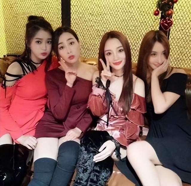 Several famous "dead enemies" in the entertainment industry, each with ...