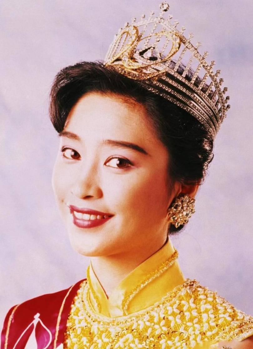 Lu Shuyi: Once the champion of Miss Hong Kong, she gave up her career ...