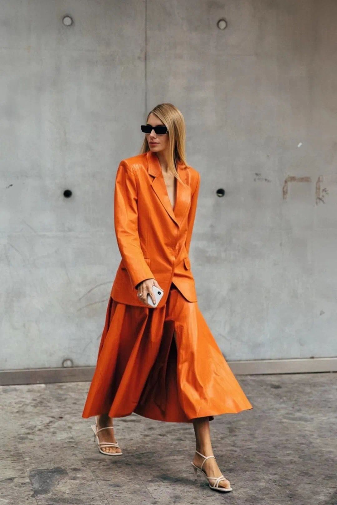 Why are you wearing "orange" fancy and tacky?Don't understand these ...