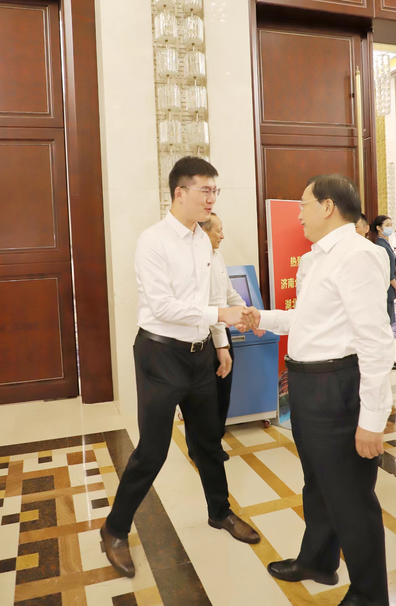 Wuhan-Hangzhou Revelation 13: Mu Feng, Wei Tongye, Xu Chunyan - Make ...