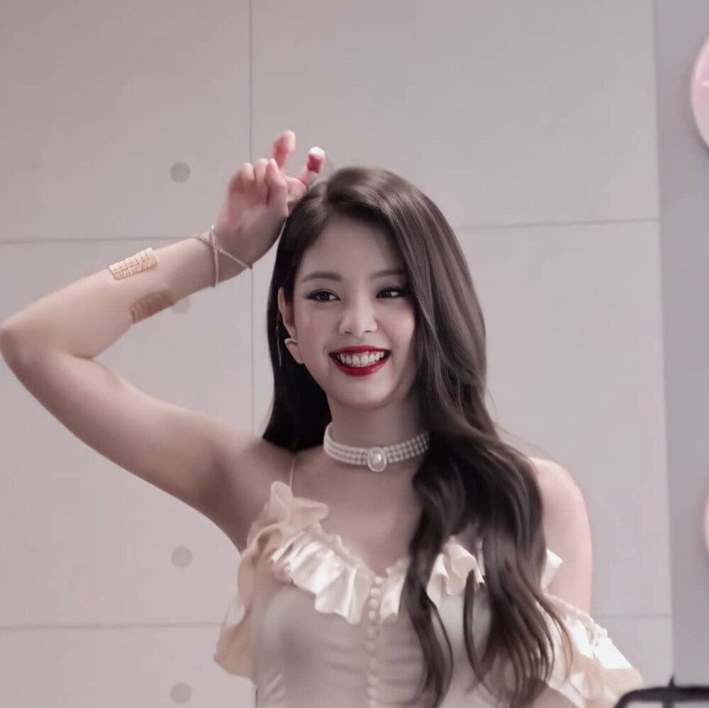 Follow-up: Jennie's high-profile show of affection, the man's fans were ...