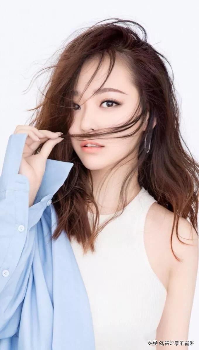 Jane Zhang (Jane Zhang) was born in Sichuan Province on October 11 ...