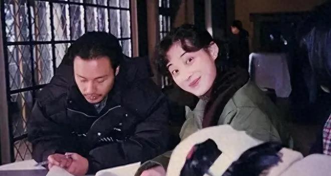 In 1997, Leslie Cheung asked Mei Ting to go to his room in the middle ...