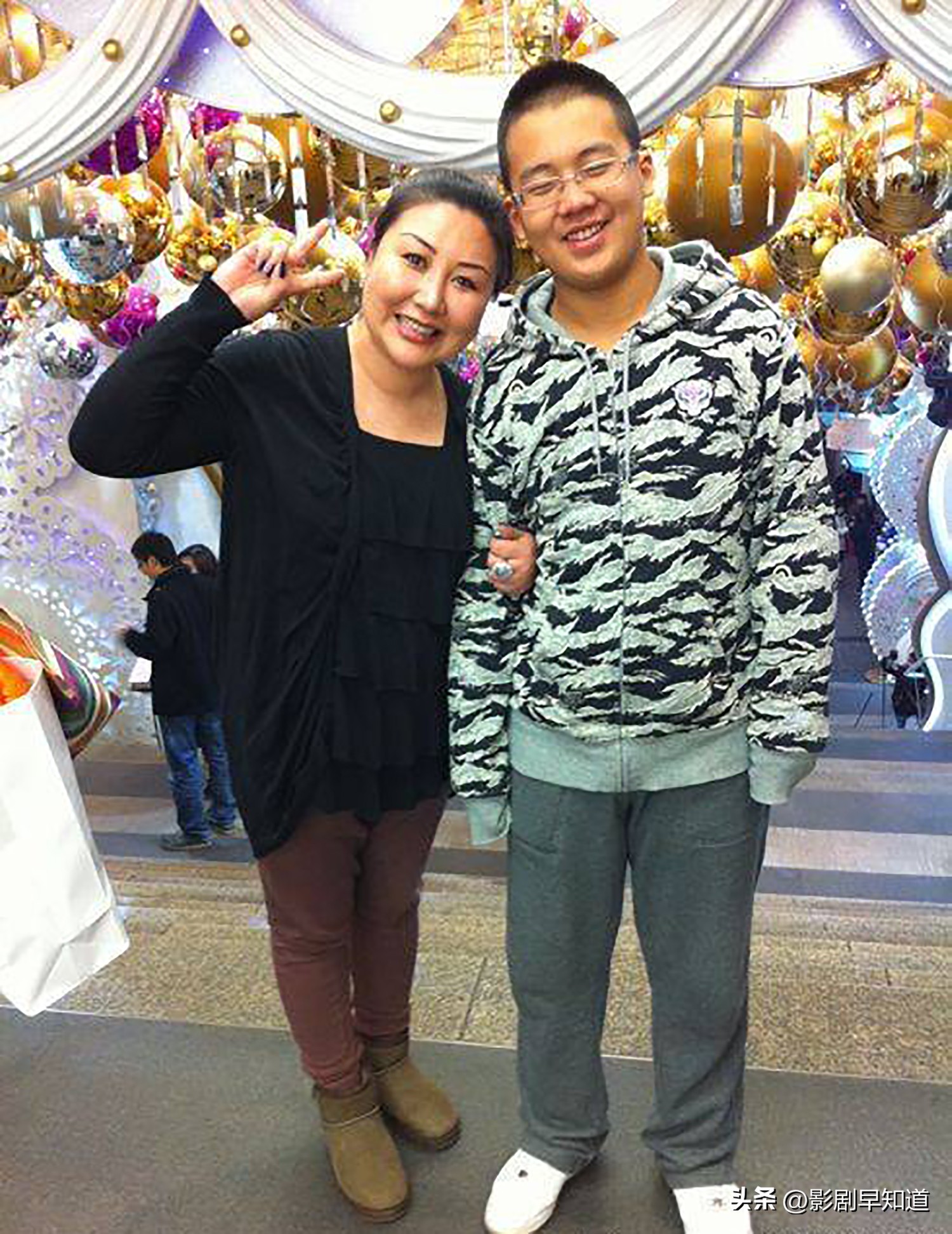 The Ordinary Road: Pan Yan enjoys encouraging education, while Guo ...