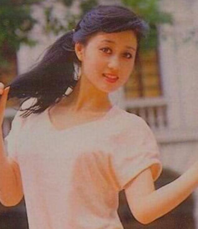 Li Zhi: Been loved by Jet Li for 34 years, but behind the scenes are ...