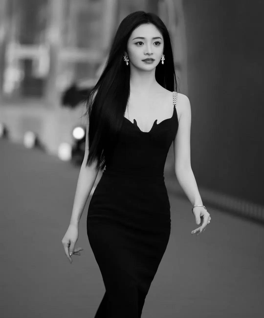 Beauty Gallery 2--Zhou Jieqiong - iNEWS