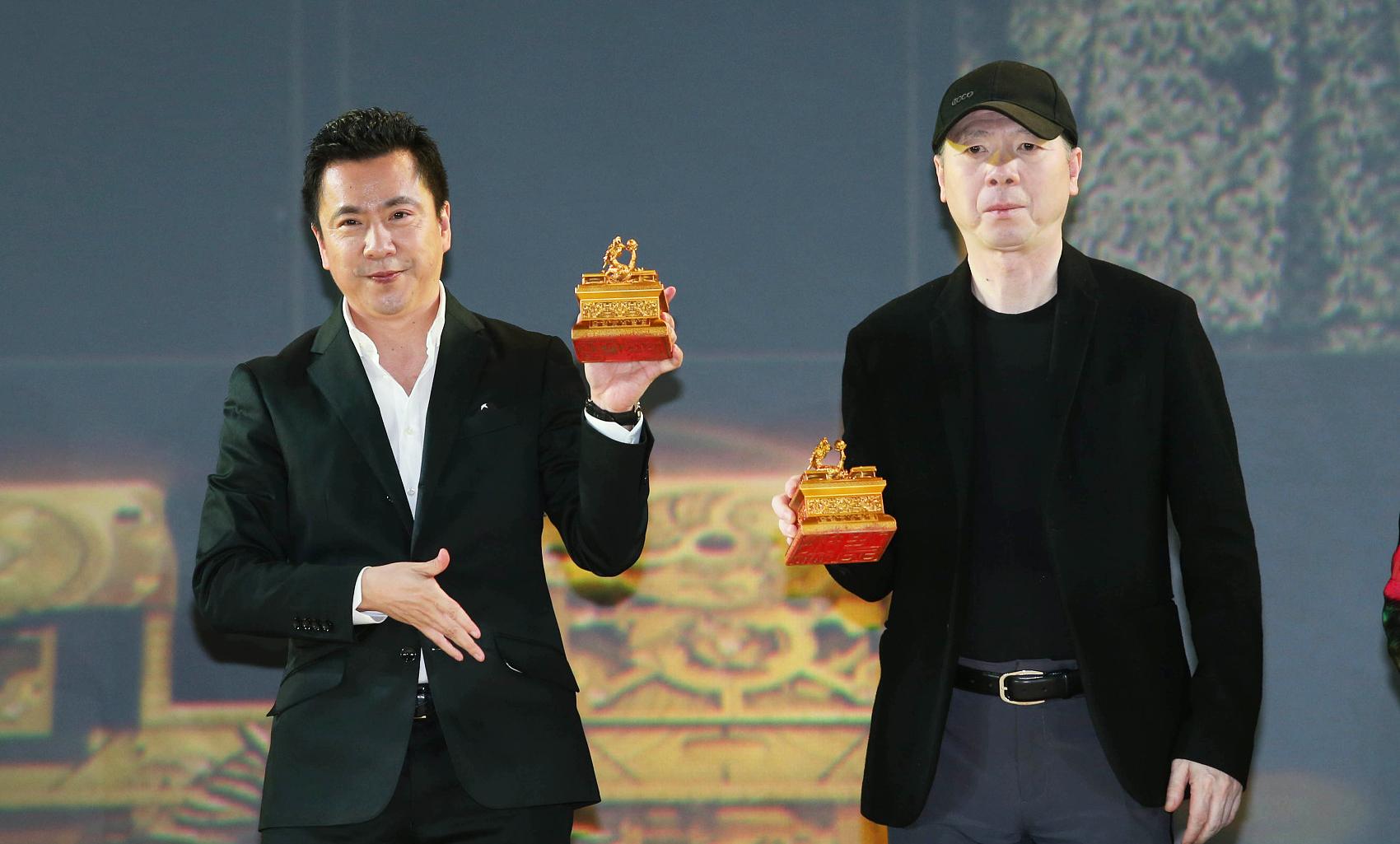 Feng Xiaogang has caused controversy again, but at the age of 65, he has embarked on another ...
