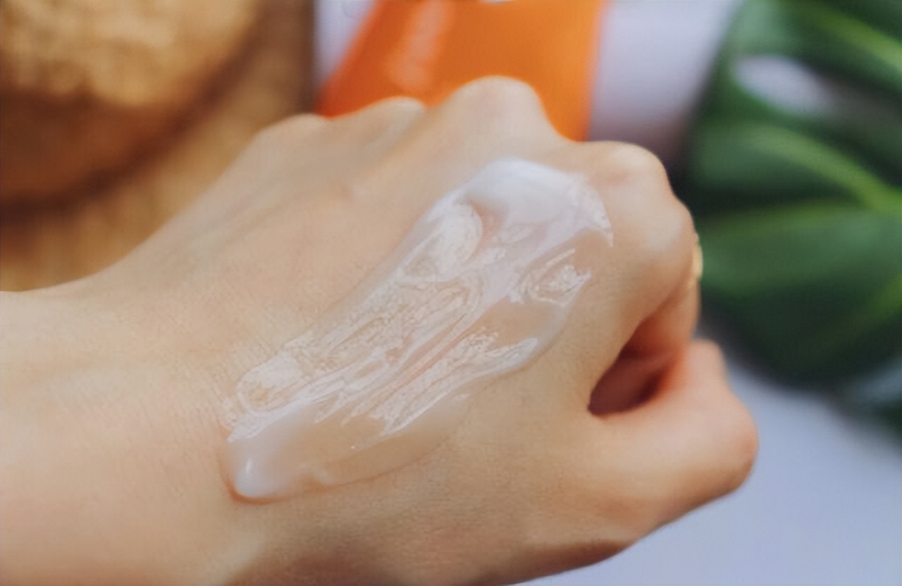 Summer: Why do some people "tan as soon as they get sunburned" and some ...