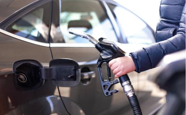 The fuel tank is only 40L, will it be necessary to refuel every three ...