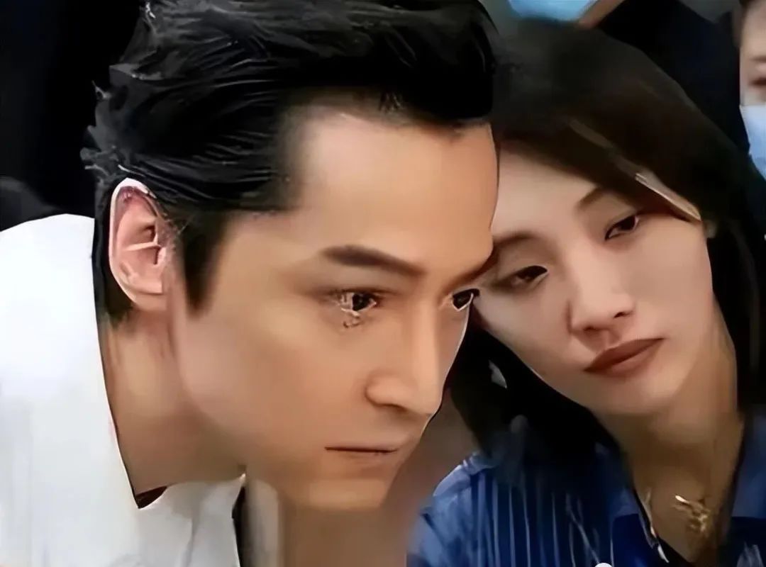 After Hu Ge officially announced his marriage and childbirth, he talked ...