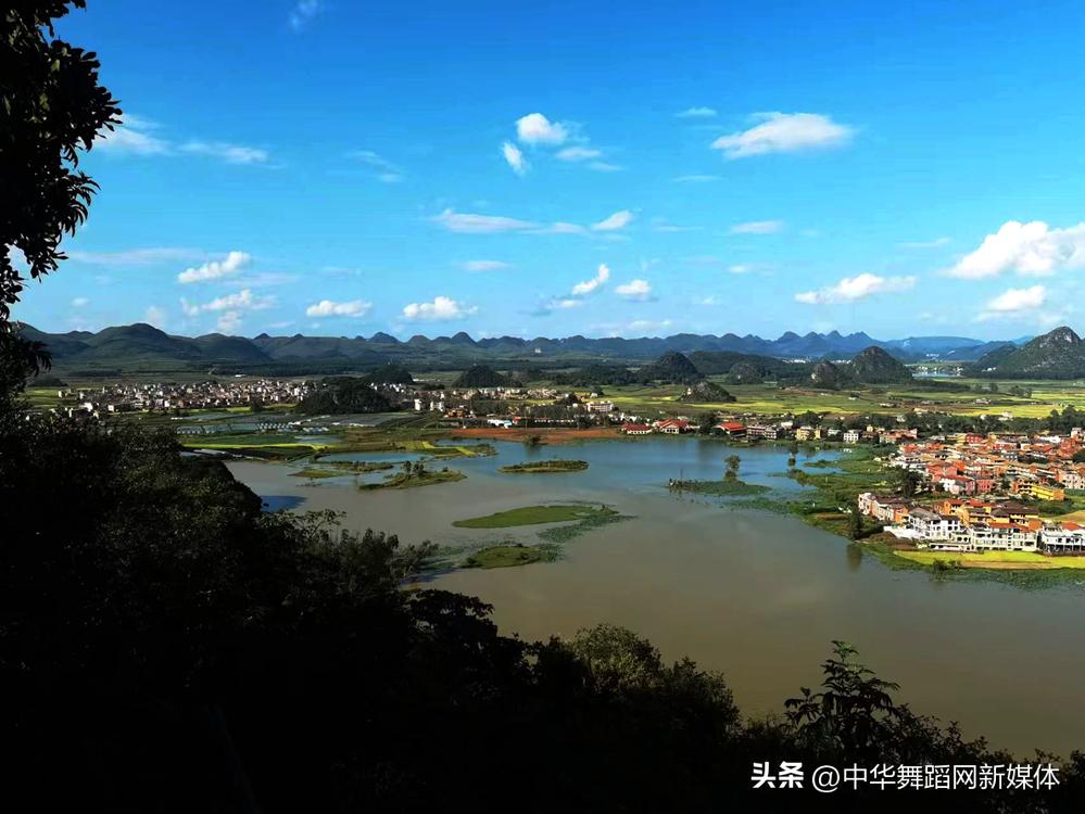 Colorful Yunnan Solitary Tour Puzhehei Scenic Spot Qinglong Mountain ...