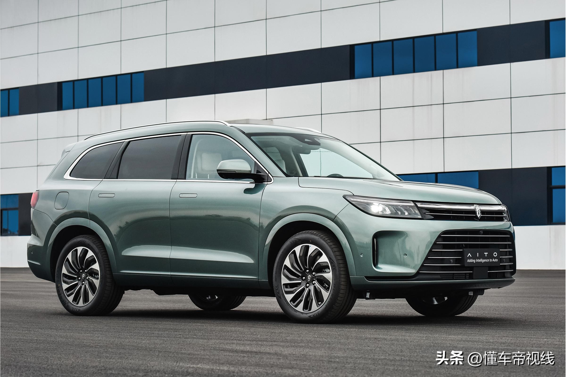 AITO asked the world to deliver more than 10,000 vehicles in December ...