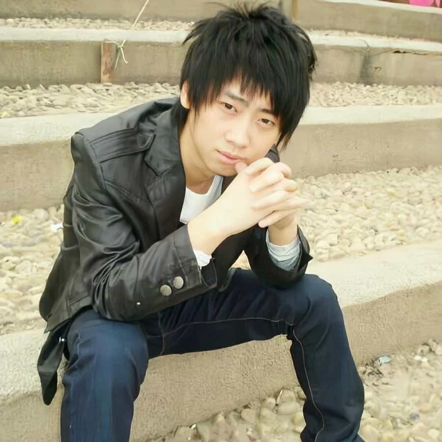 Wei Xun, the "fast man champion" four years ago, was chased to the final by his creditors, how ...