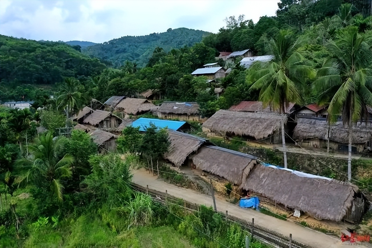 The crystallization of wisdom of the Li people - boat house - iNEWS