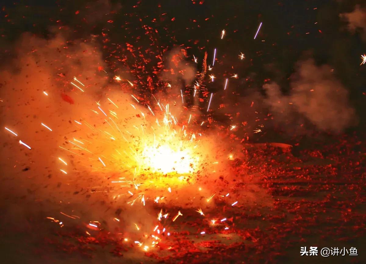 It is recommended to restore the custom of setting off fireworks and ...