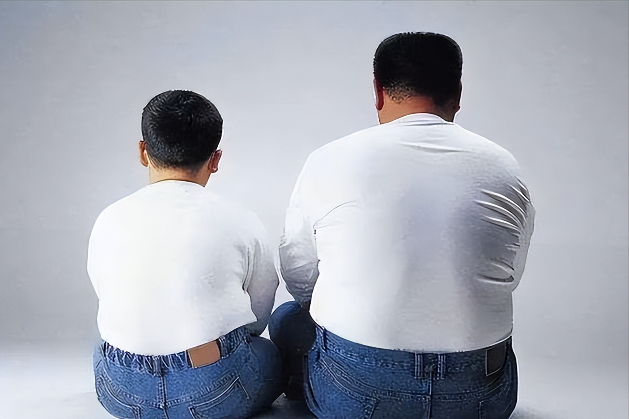 Men's 152-188cm standard weight comparison table, if you "reach the ...