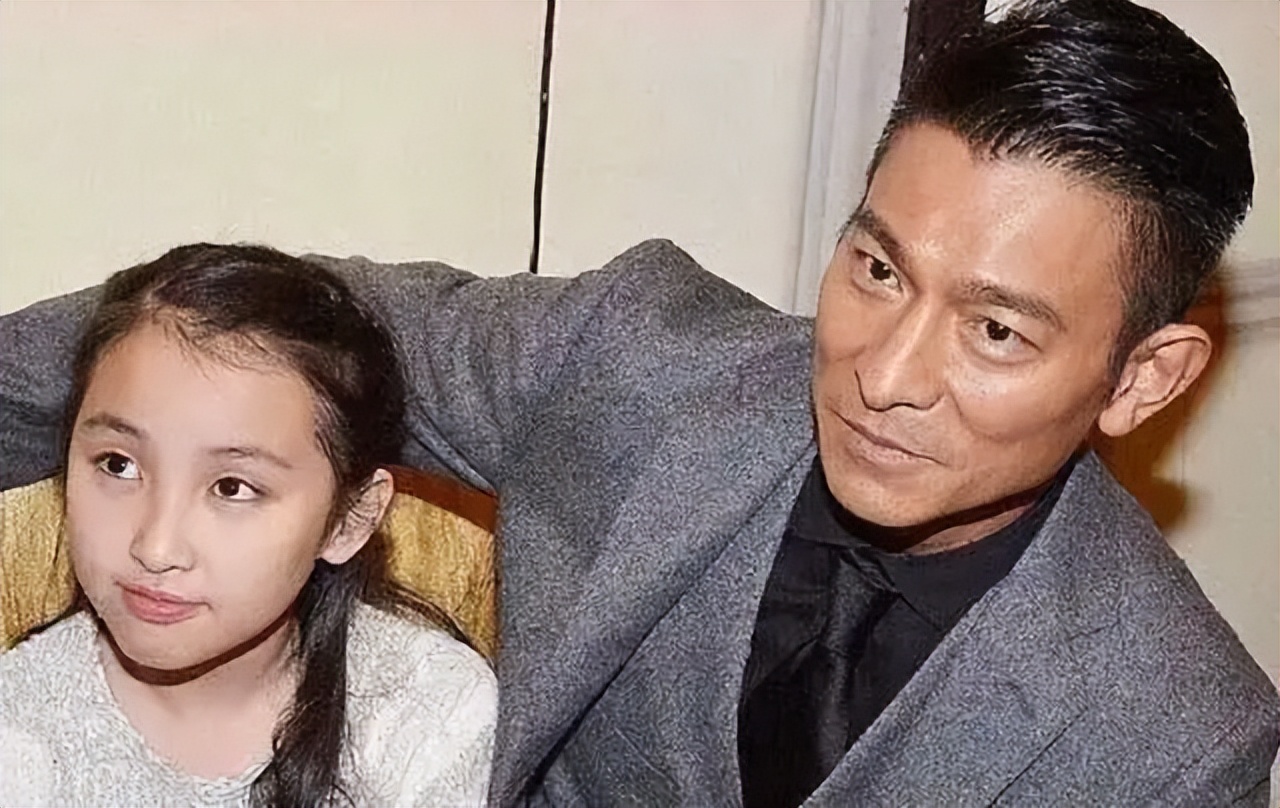 Andy Lau's art exhibition publicized paintings, rarely talked about 11 ...