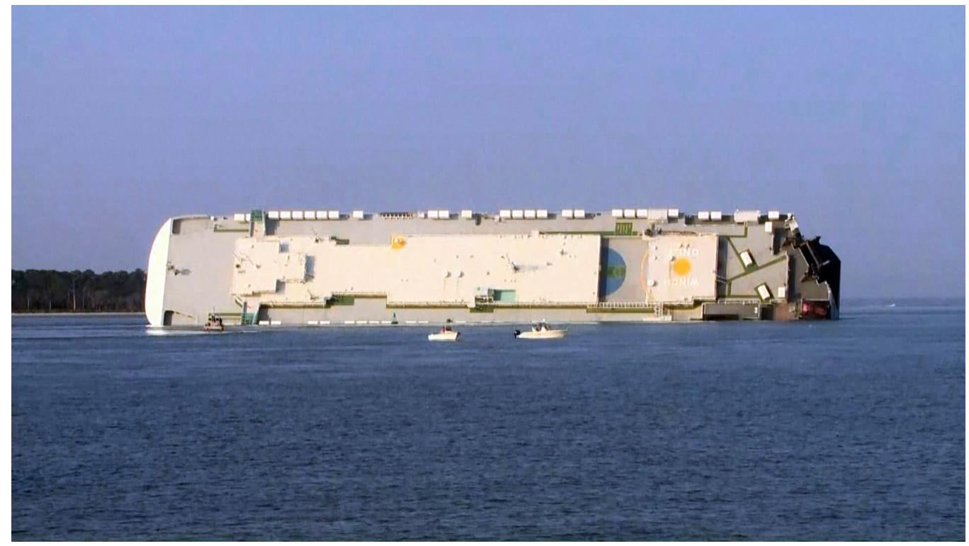 A giant ship loaded with North Korean artillery shells was suddenly ...