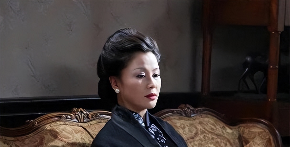 Reborn under the shadow of domestic violence, how does Yu Xiaohui ...