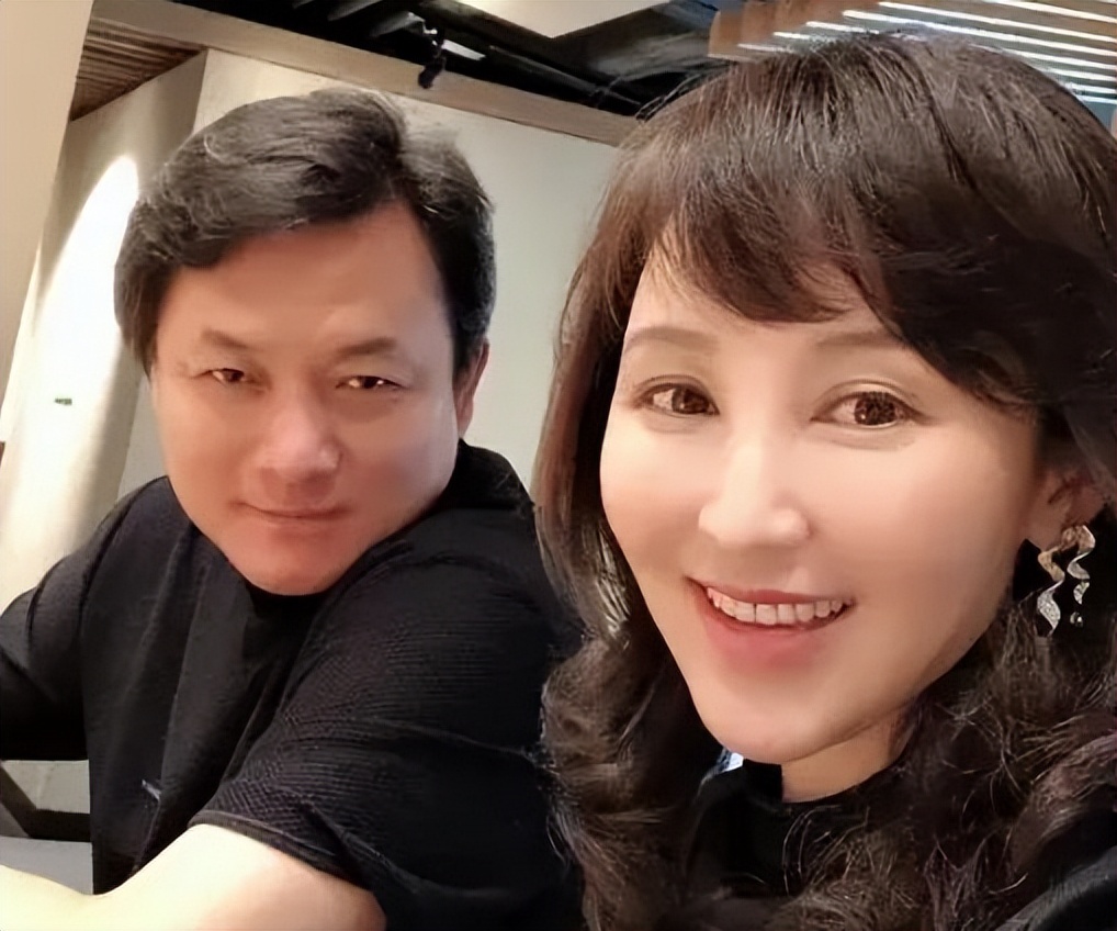 Yue Lina and Guo Jingyu: representatives of love between husband and ...