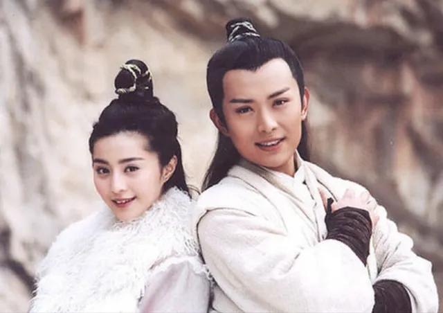 Actor Huang Haibing, met a wife while filming, married for 8 years and ...
