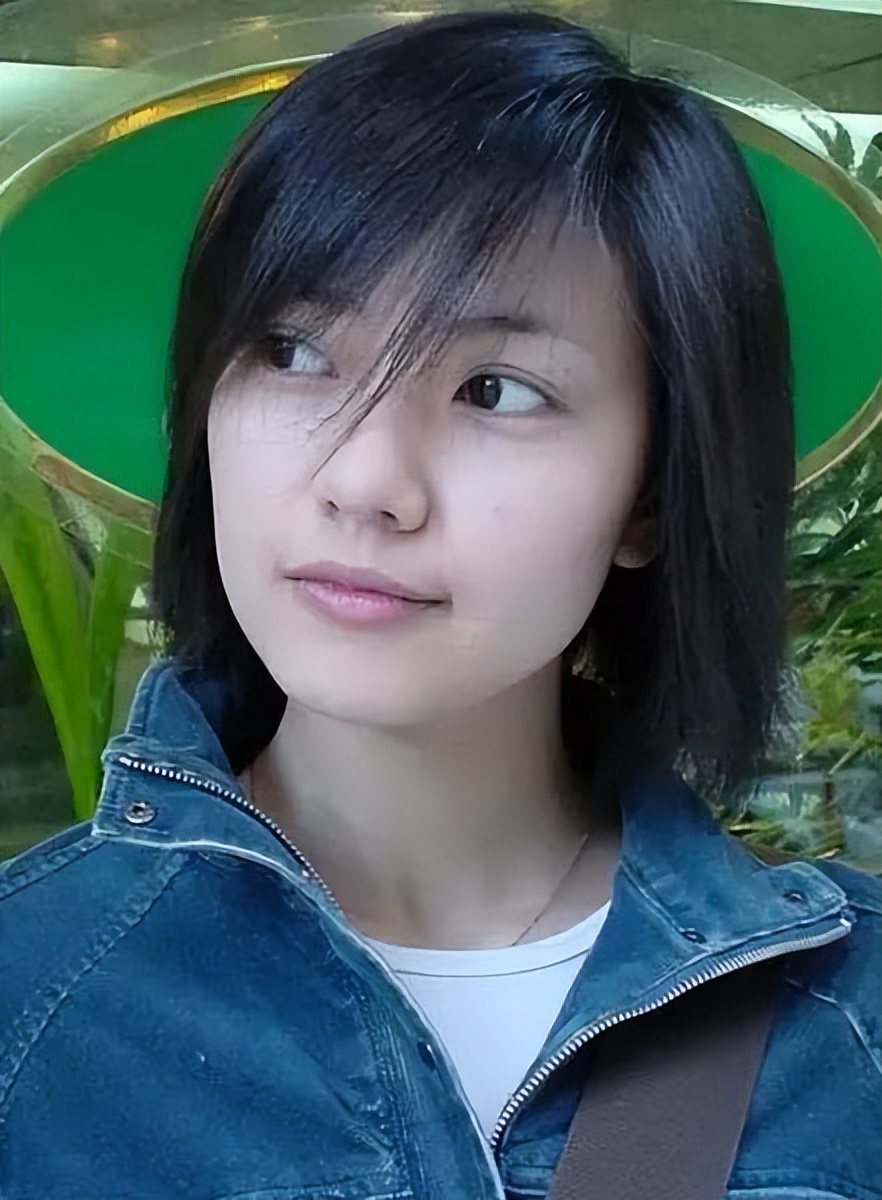 In 2009, Gao Yuanyuan fell in love with Yu Xiaowei, who was 3 years older than her, and finally ...